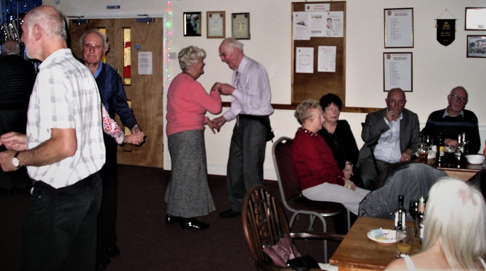 Gallery_Social_Evenings – Braintree Bowling Club
